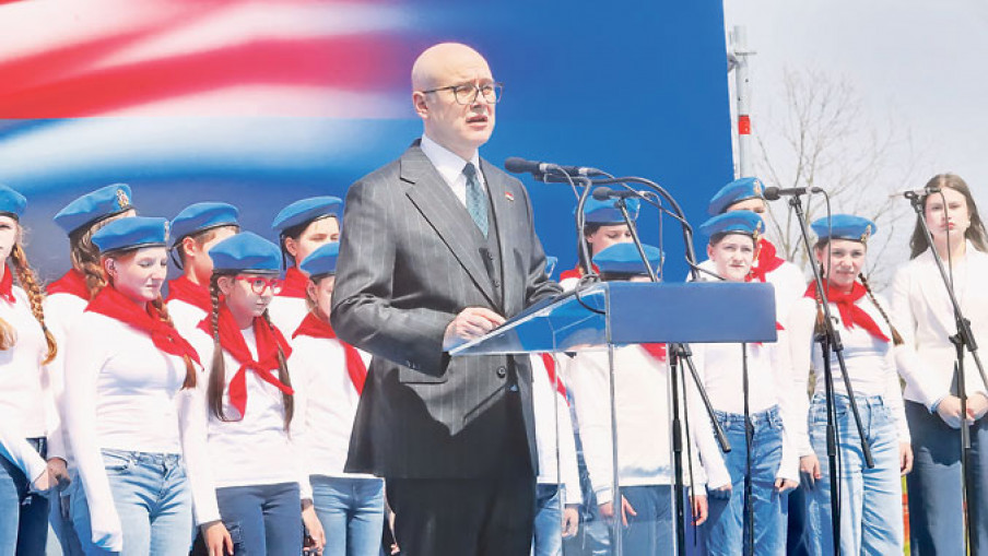Vu­če­vić: Sr­bi­ja ne­će sta­ti, to je oba­ve­za pre­ma pre­ci­ma